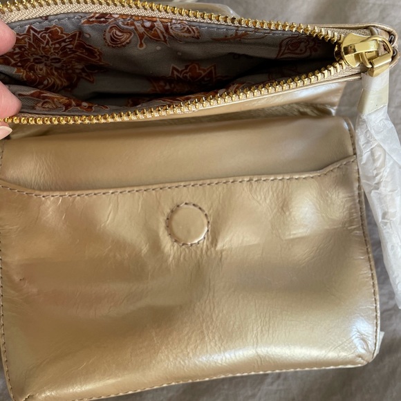 HOBO | Bags | Hobo Glade Crossbody | Poshmark